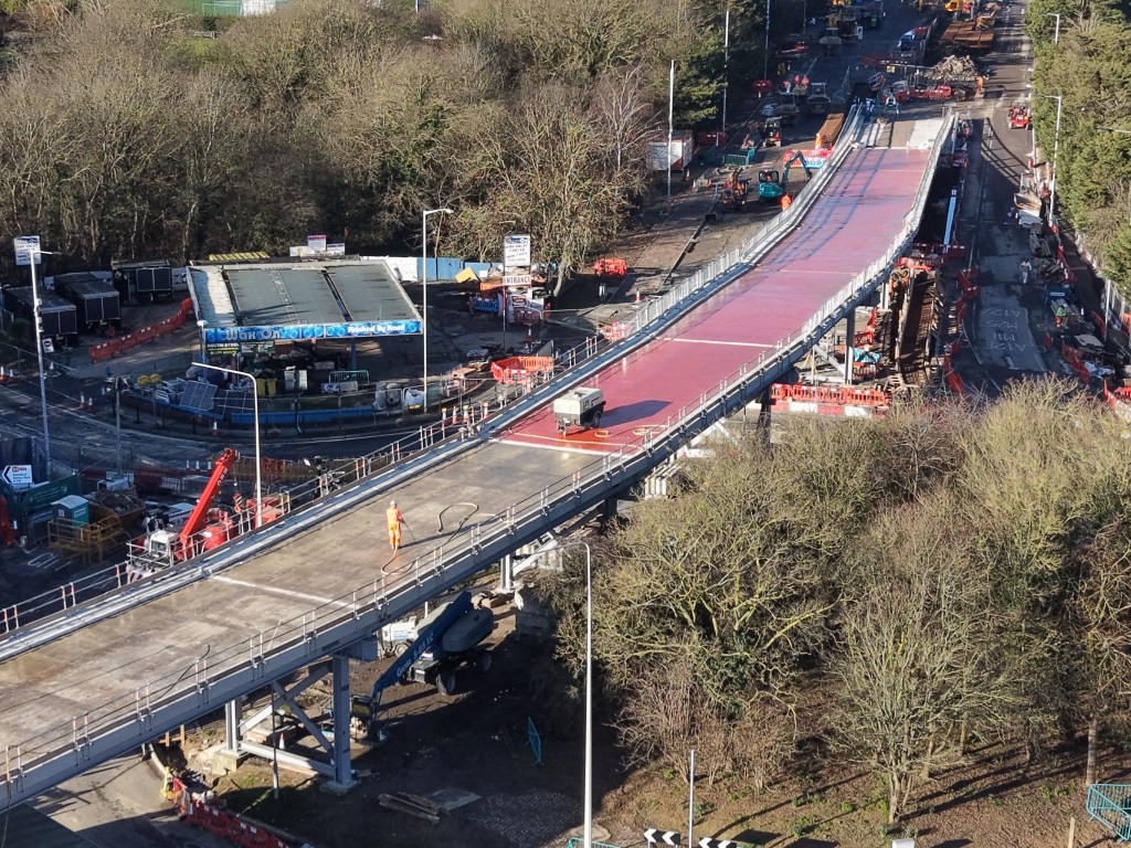 Latest Gallows Corner Photos Show Works Progressing. – The Havering Daily
